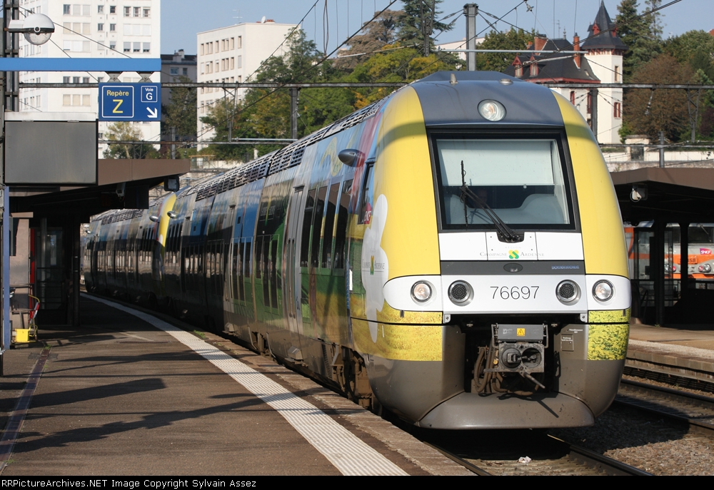 SNCF X 76697